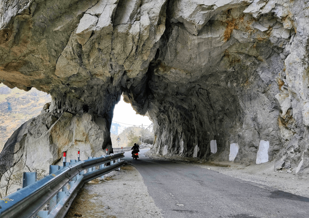 AN ELABORATE CHITKUL TRAVEL GUIDE - HINDFIRI