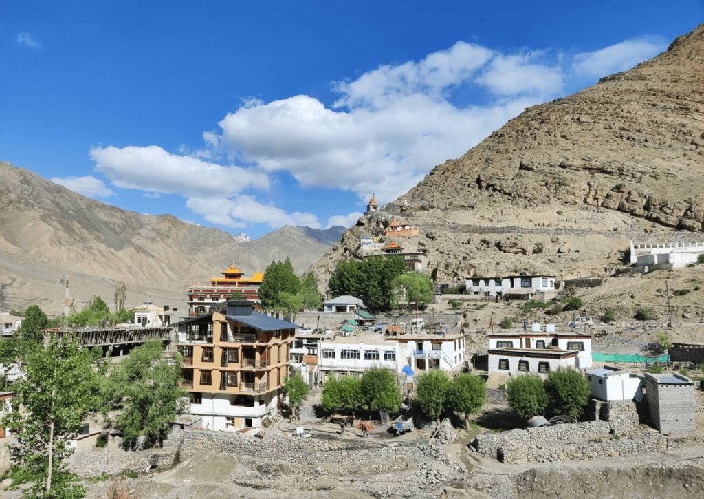 KAZA ROAD TRIP GUIDE - HINDFIRI