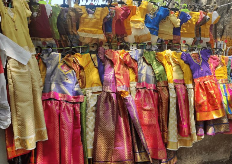 TIRUPATI BALAJI TEMPLE DRESS CODE - HINDFIRI
